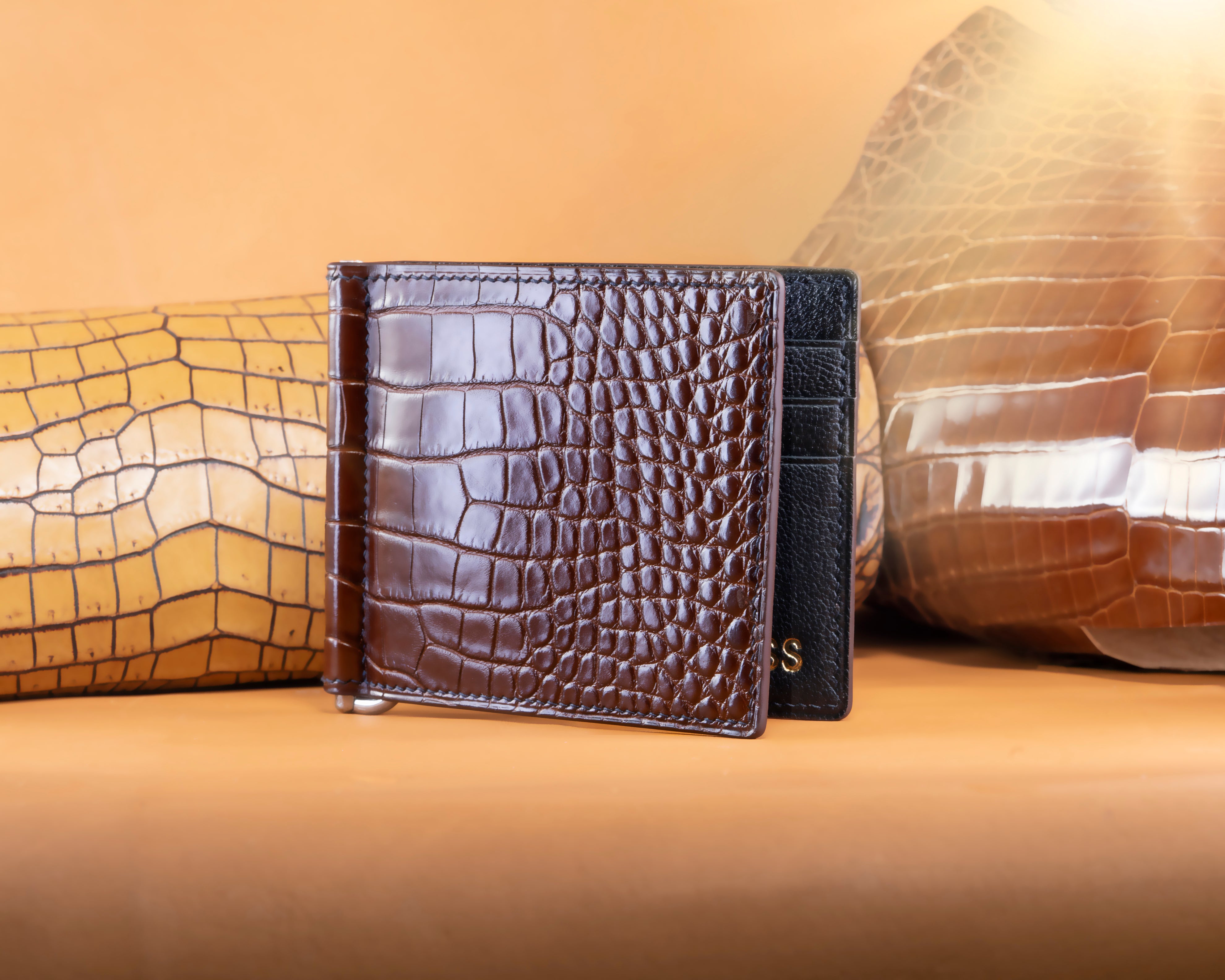 Bespoke Money Clip in Chocolate Brown Crocodile – Solitaire Official