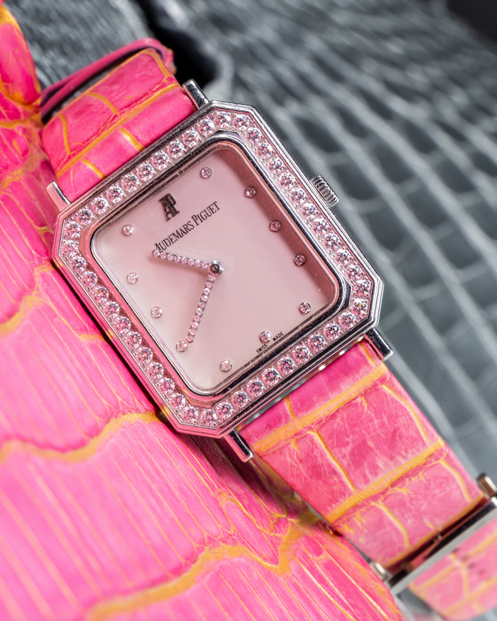 Bespoke Watch Strap in Gold Pink Alligator – Solitaire Official
