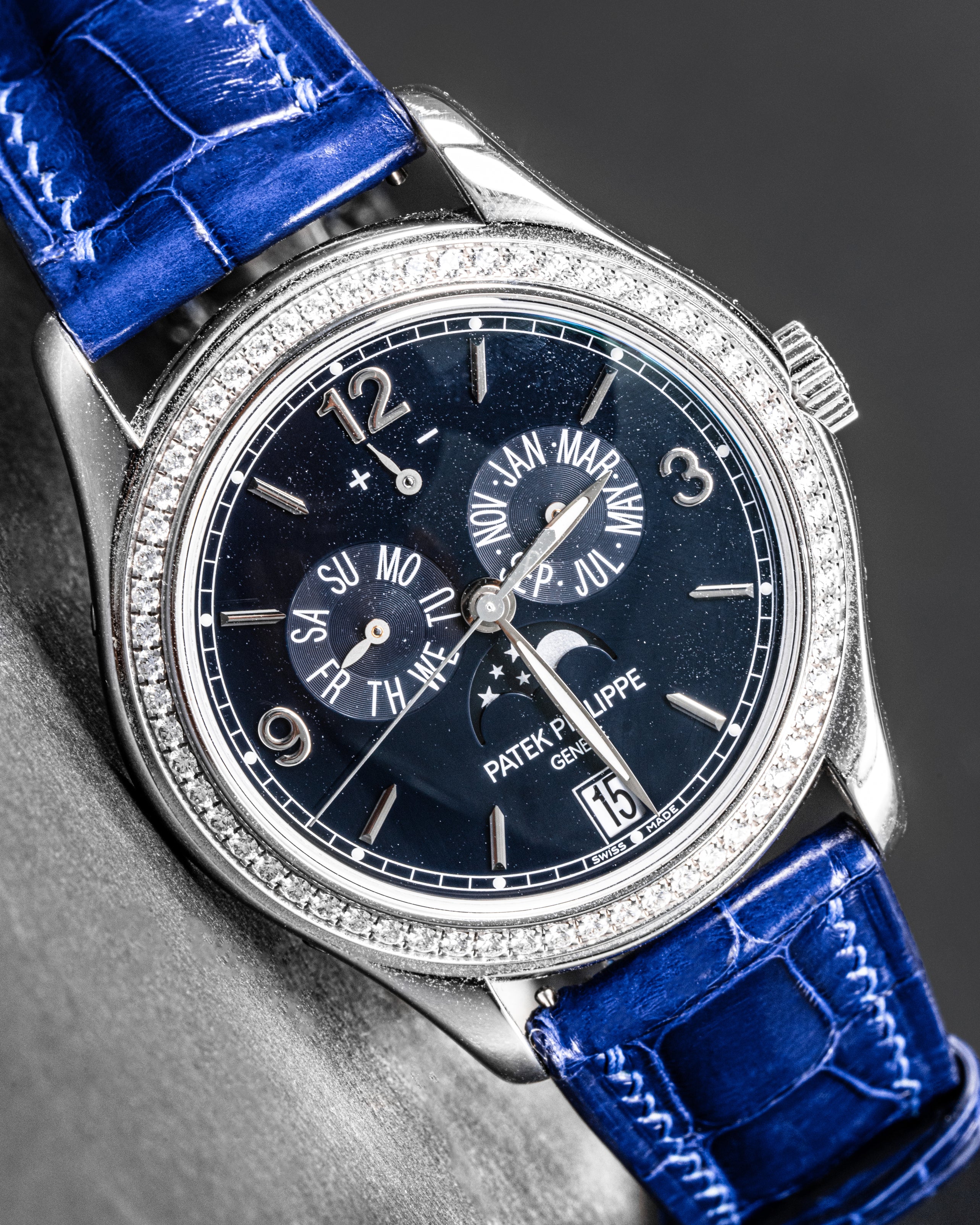 Bespoke Watch Strap in Electric Blue Crocodile – Solitaire Official