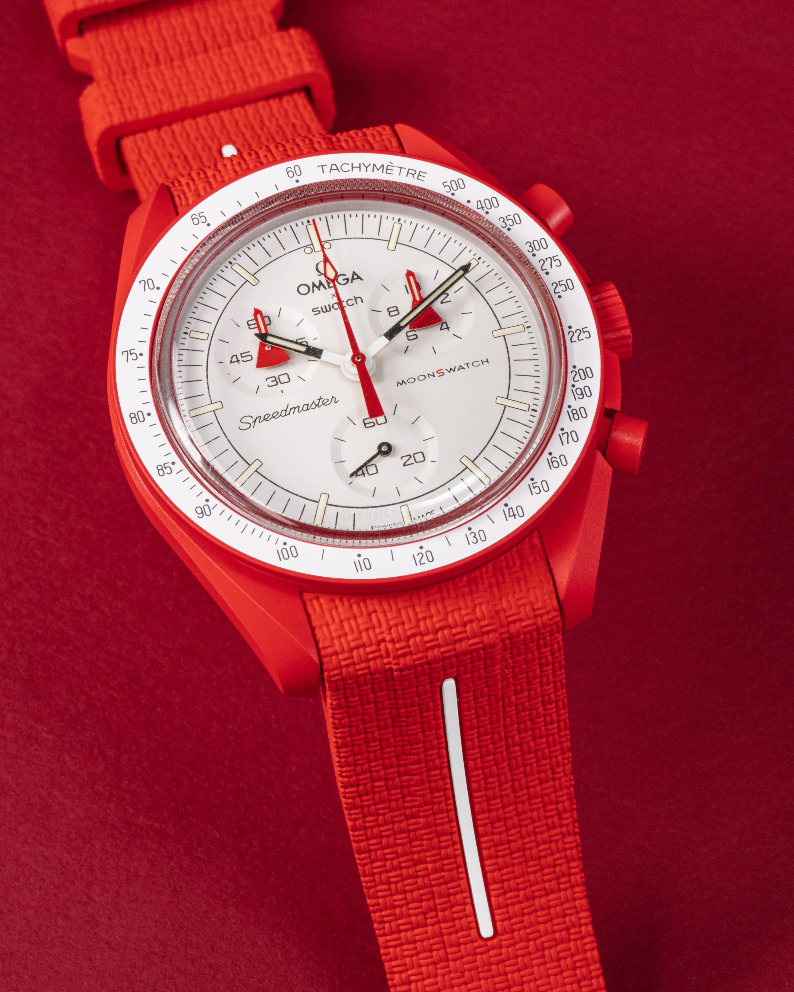 Solitaire Rubber straps in Scarlet Red for Omega x Swatch Mars ...