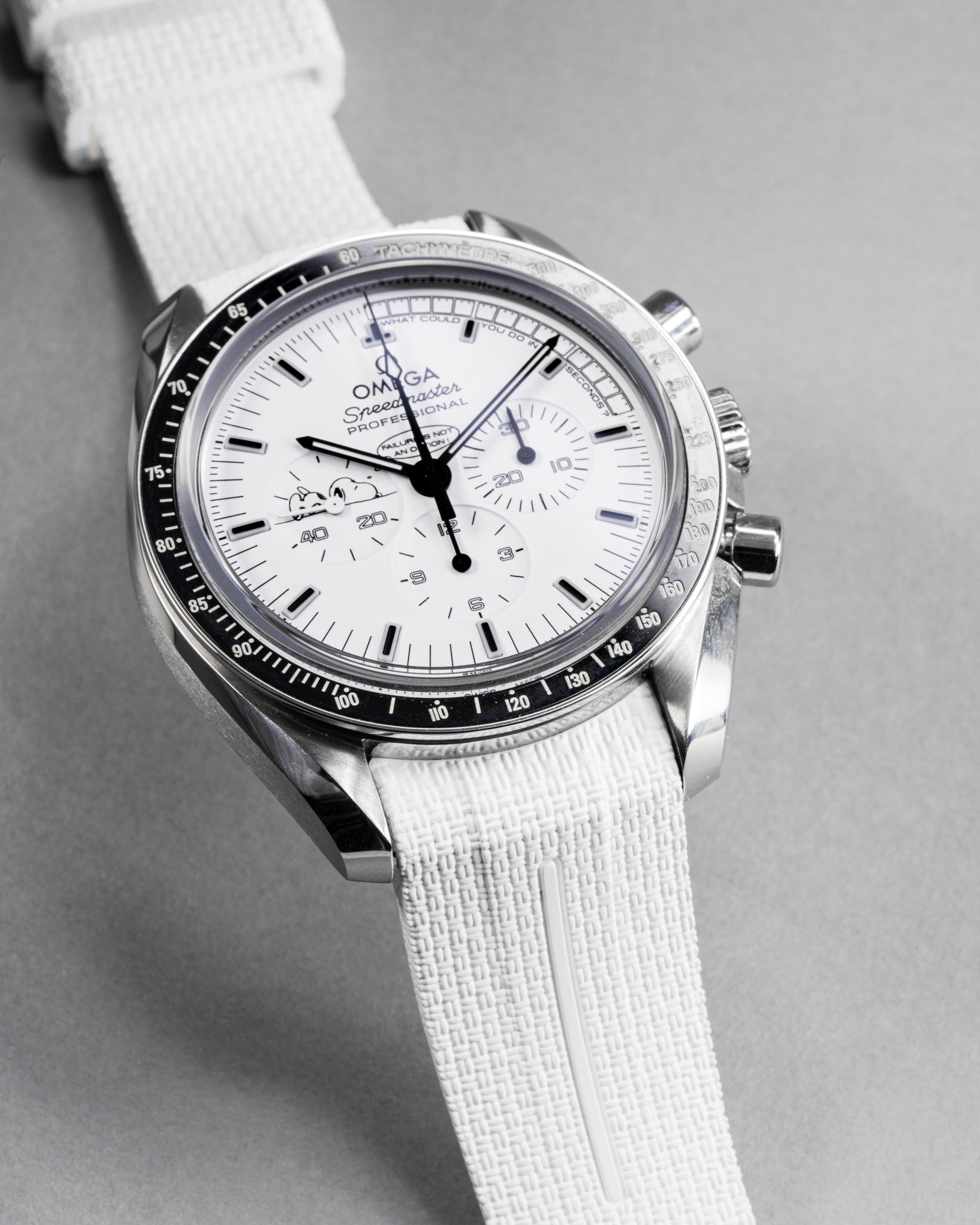Solitaire Rubber straps in Arctic White for Omega Speedmaster ...