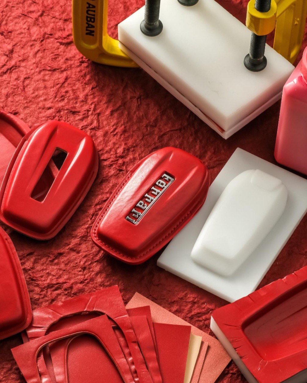 Ferrari Key Fob Cover in Black Crocodile – Solitaire Official