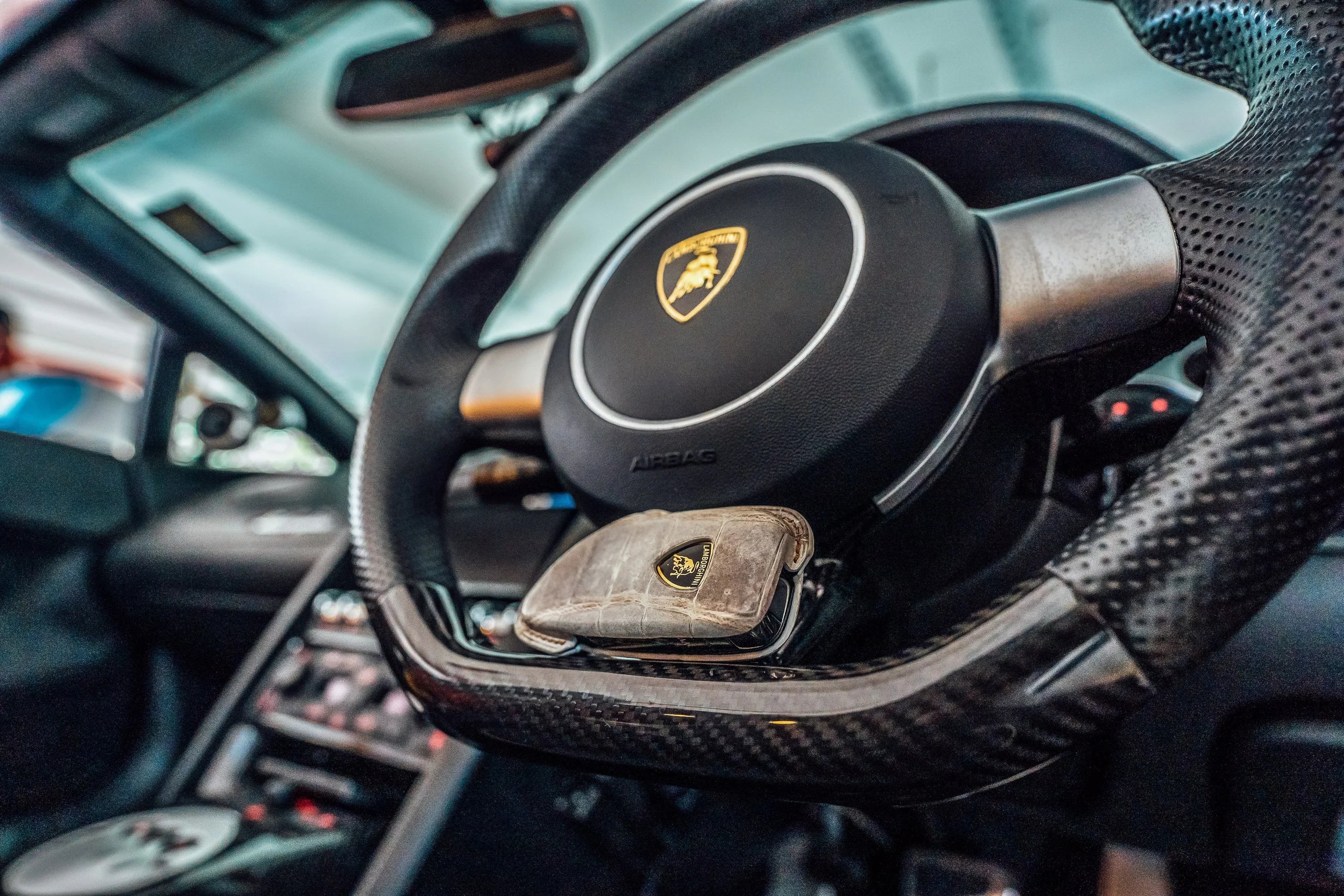 Bespoke Key Fob Cover in Natural Himalayan Crocodile – Solitaire Official