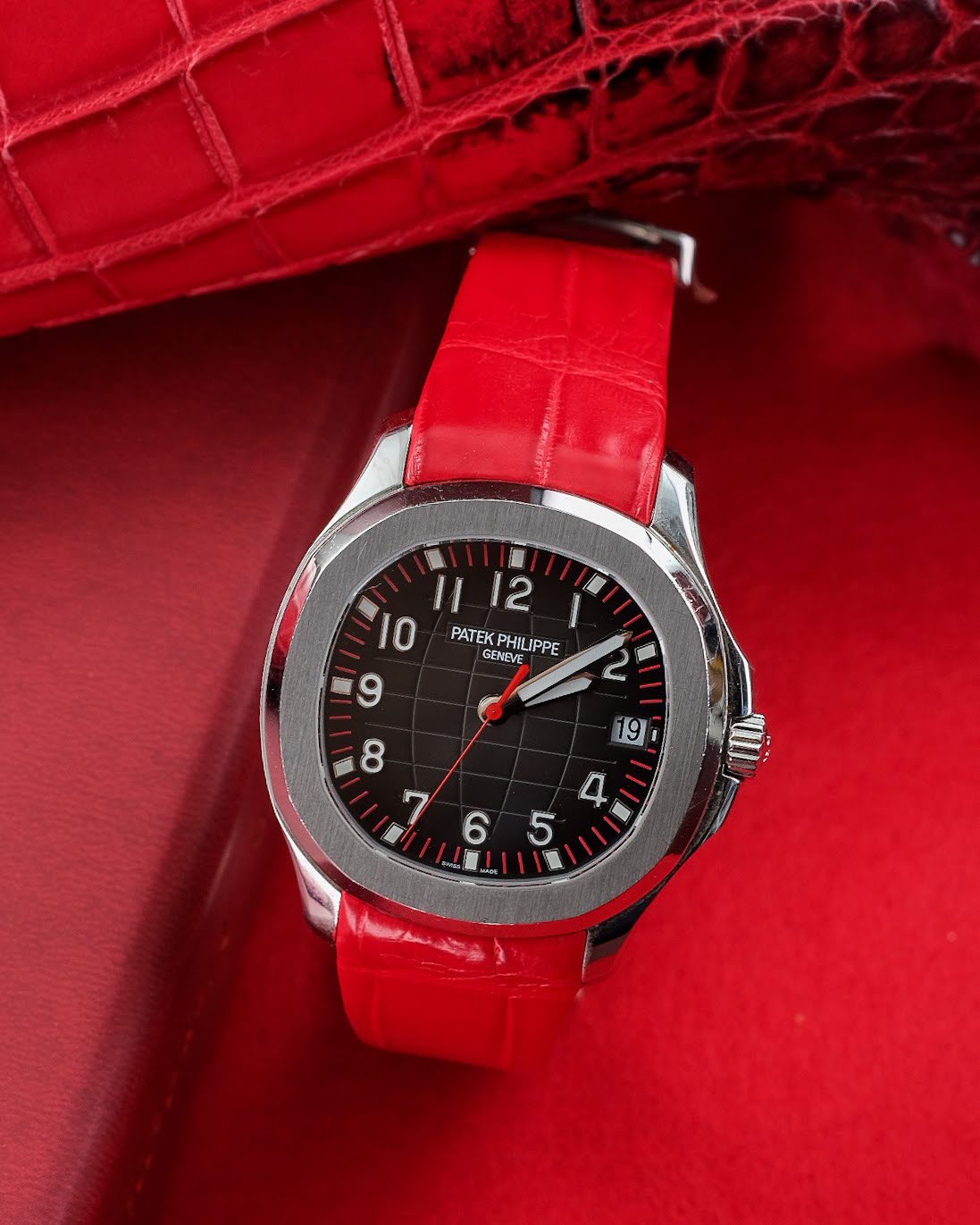 Bespoke Watch Strap in Ferrari Red Crocodile – Solitaire Official