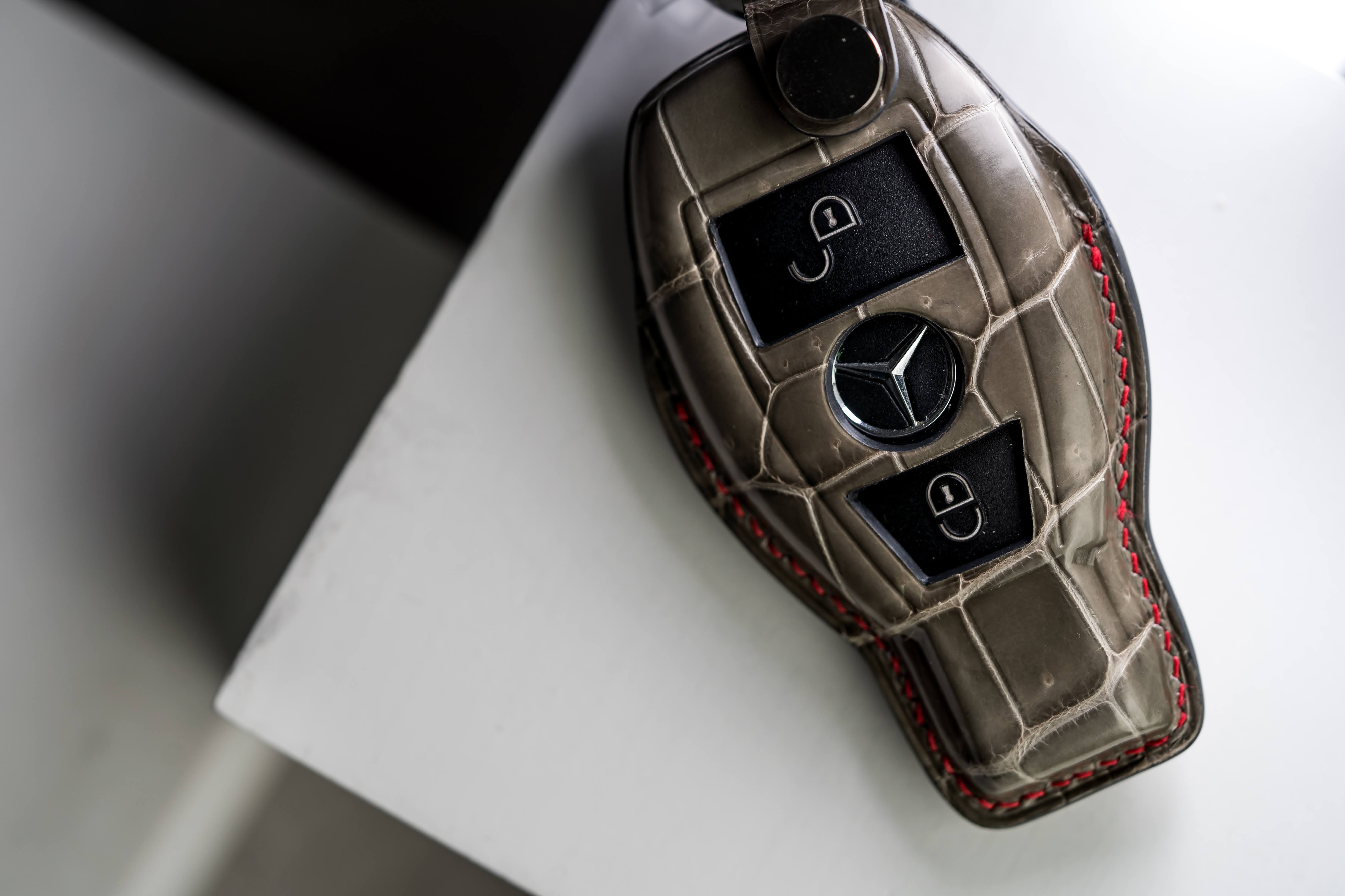 Bespoke Key Fob Cover in Rhino Grey Crocodile – Solitaire Official
