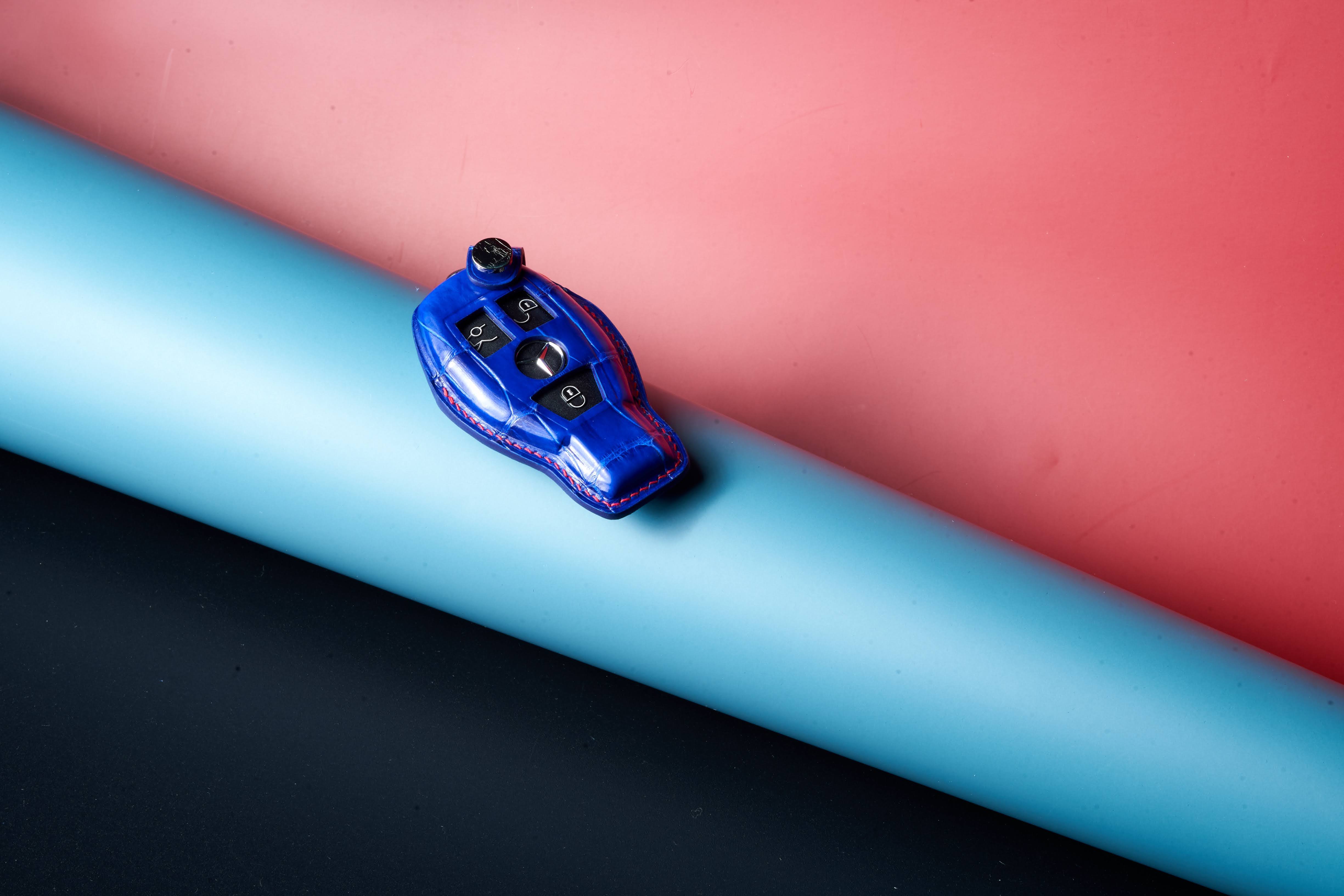 Bespoke Key Fob Cover in Electric Blue Crocodile – Solitaire Official