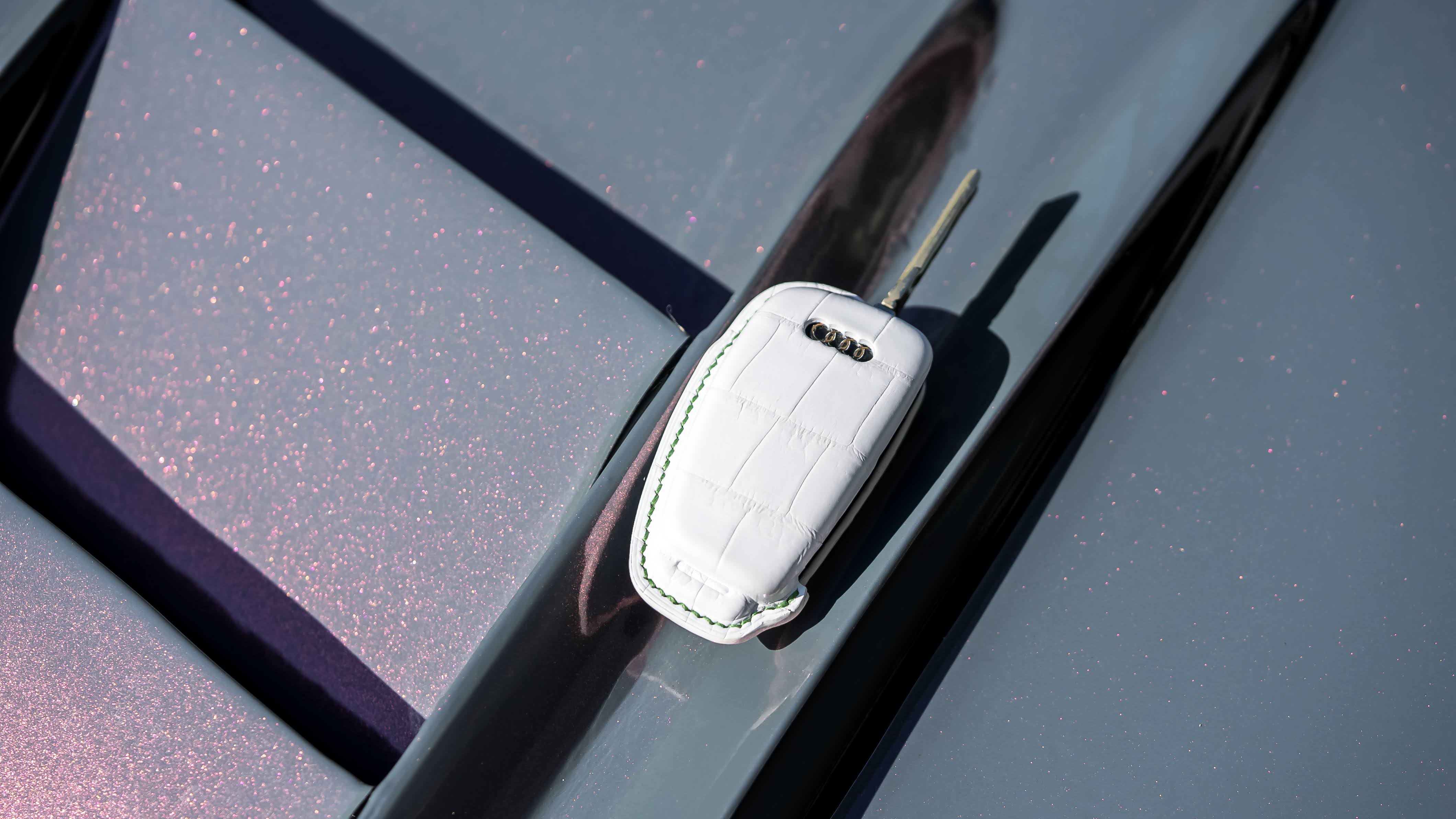 Bespoke Key Fob Cover in White Crocodile – Solitaire Official