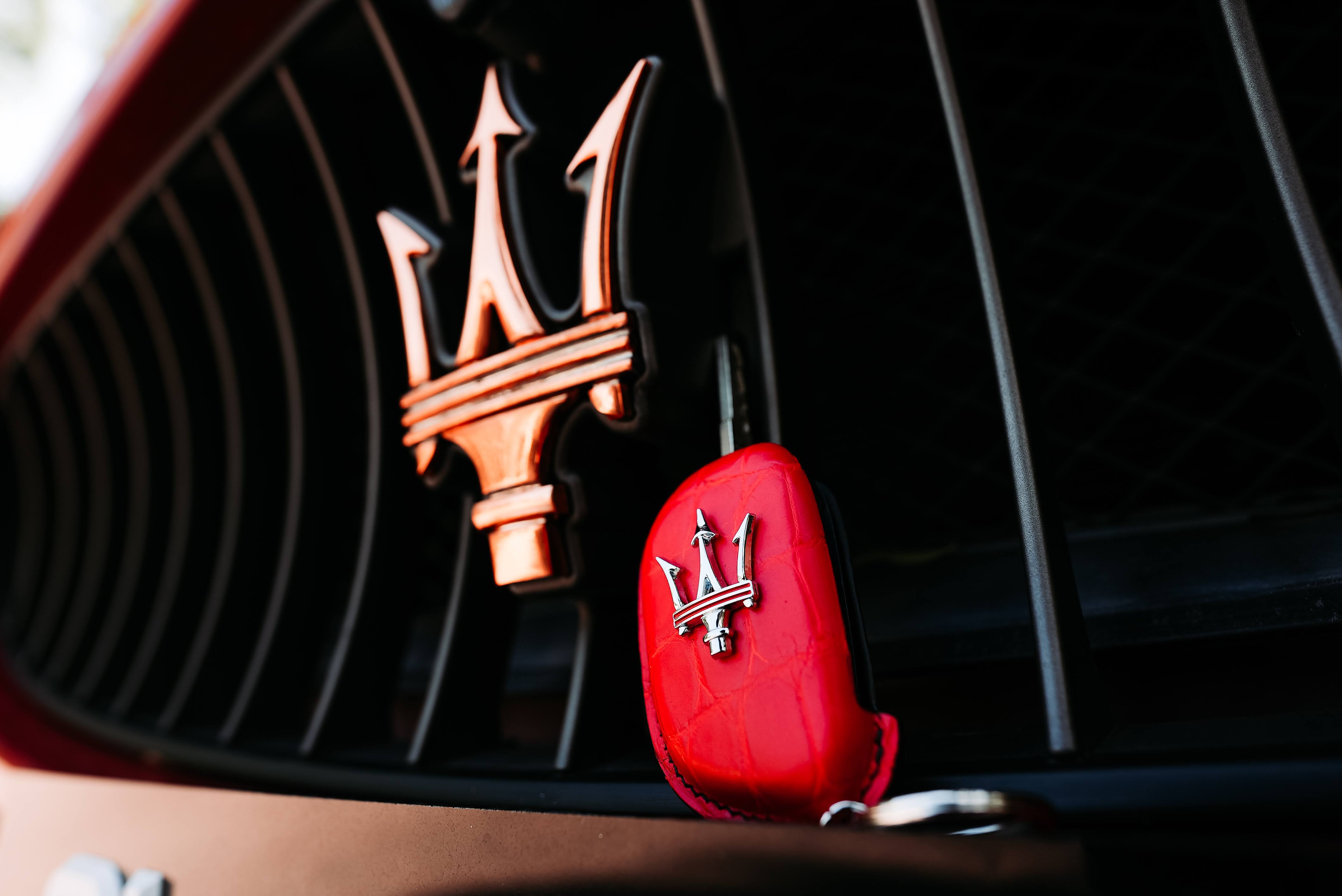 Bespoke Key Fob Cover in Ferrari Red Crocodile – Solitaire Official