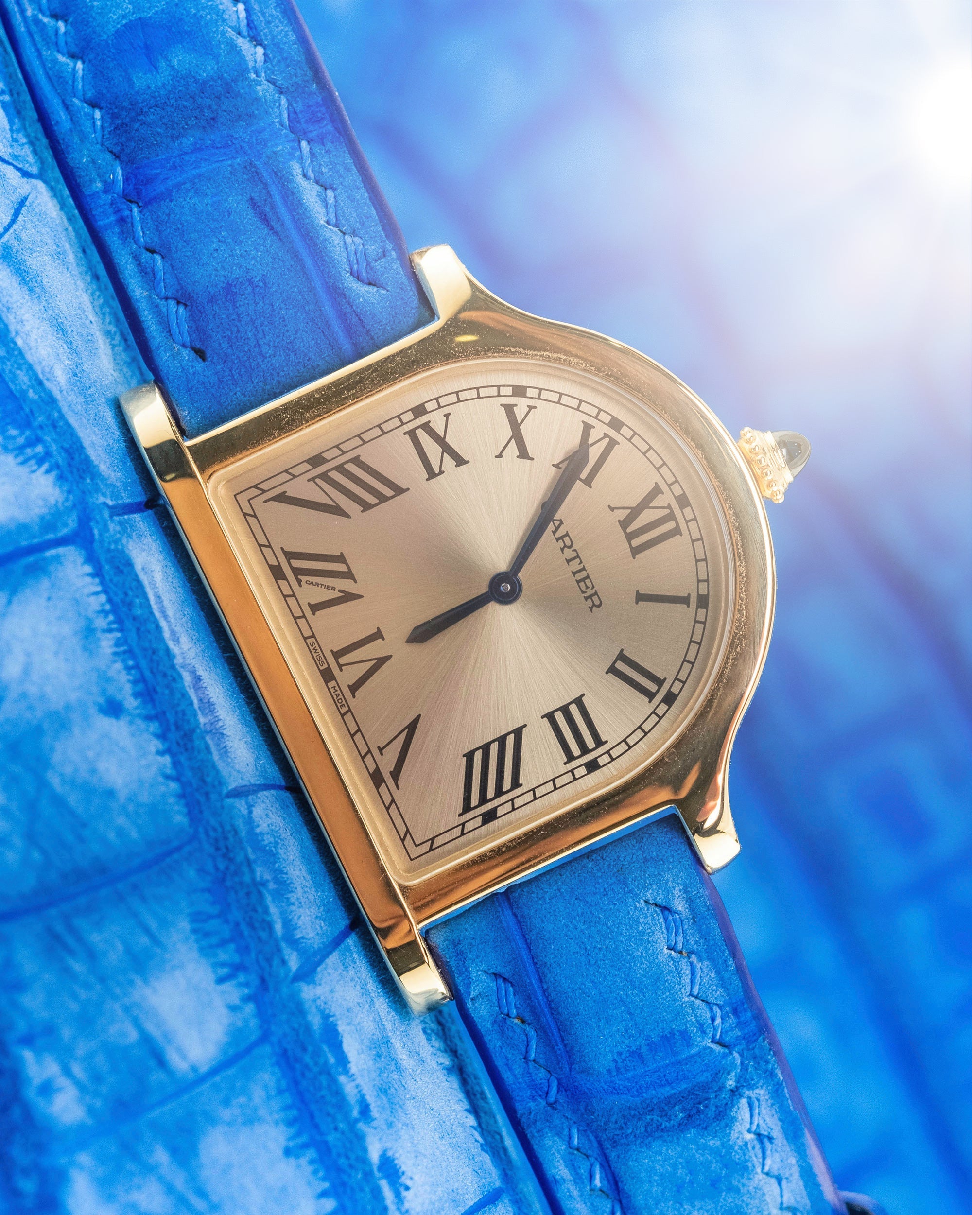 Bespoke Watch Strap in Blue Nubuck Alligator – Solitaire Official