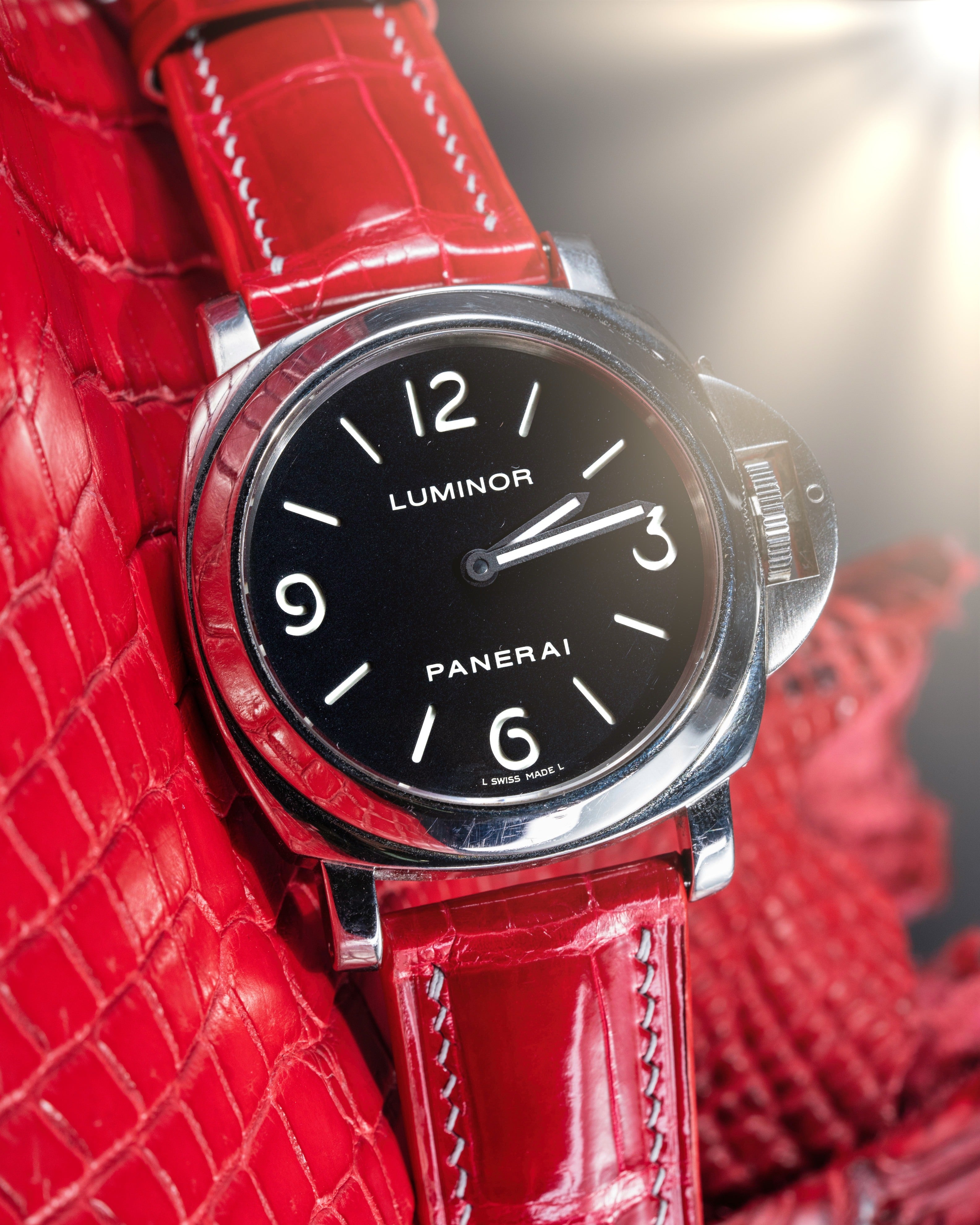 Bespoke Watch Strap in Ferrari Red Crocodile – Solitaire Official