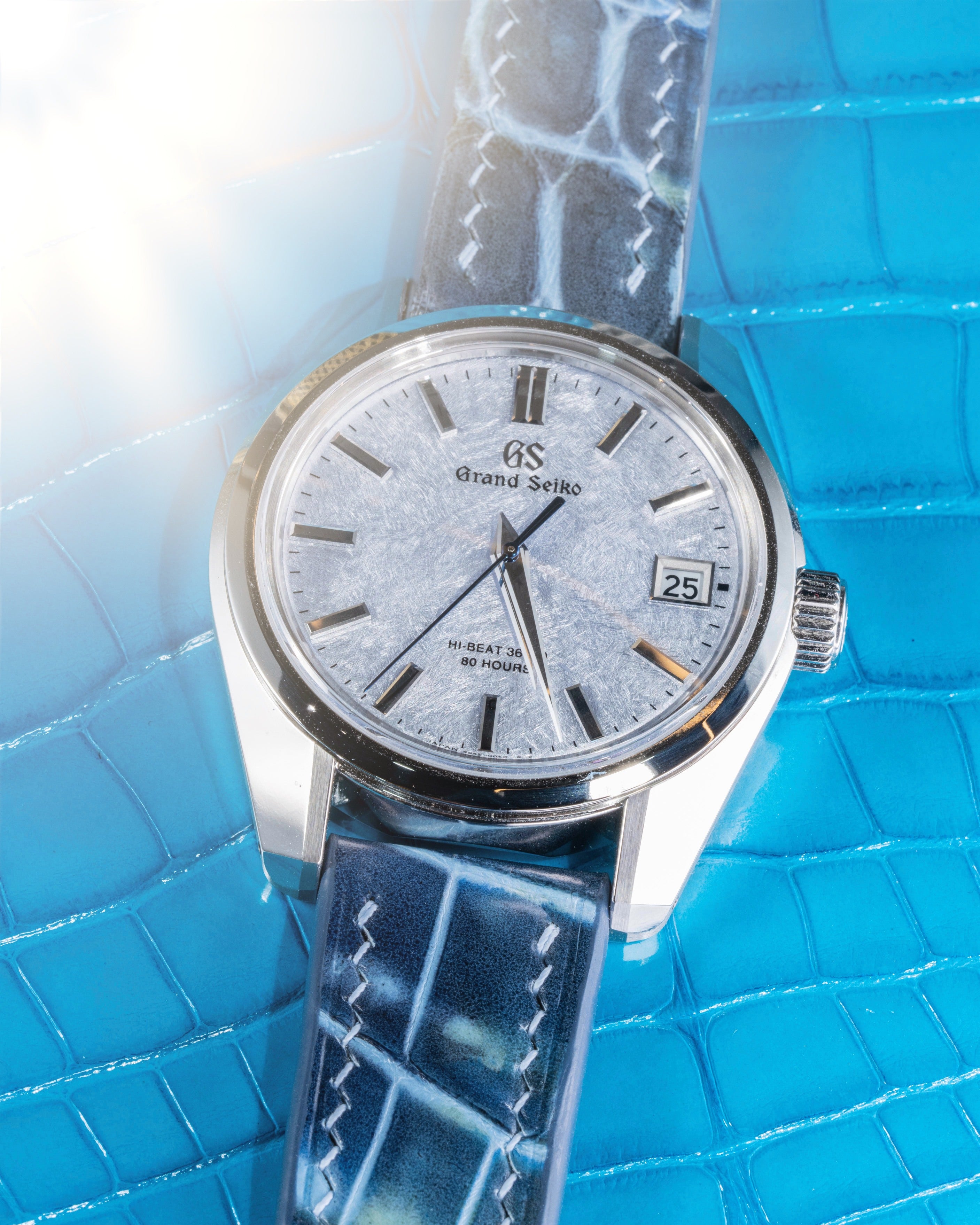 Bespoke Watch Strap in Pearl Blue Crocodile – Solitaire Official