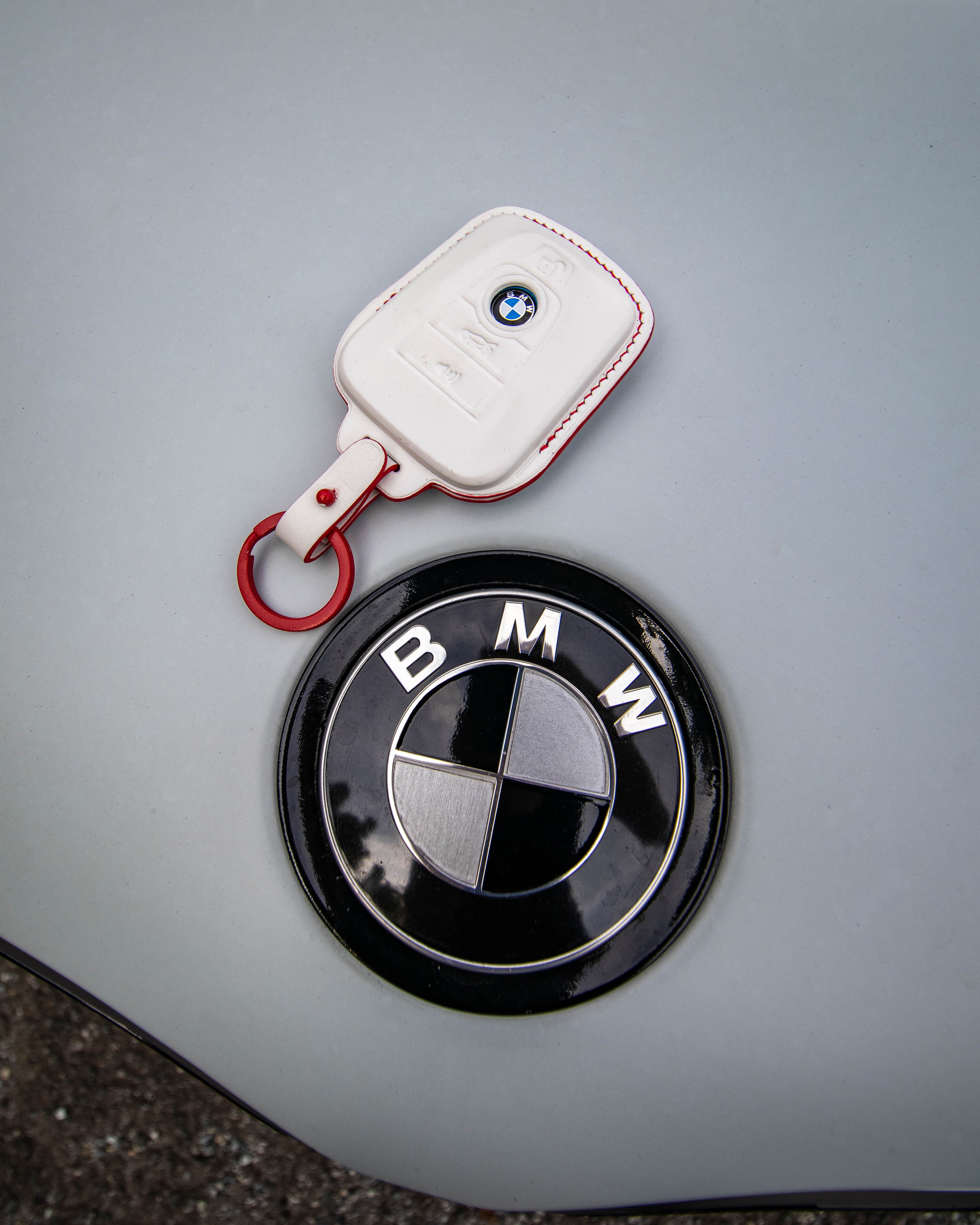 Bespoke Key Fob Cover in White Nappa – Solitaire Official