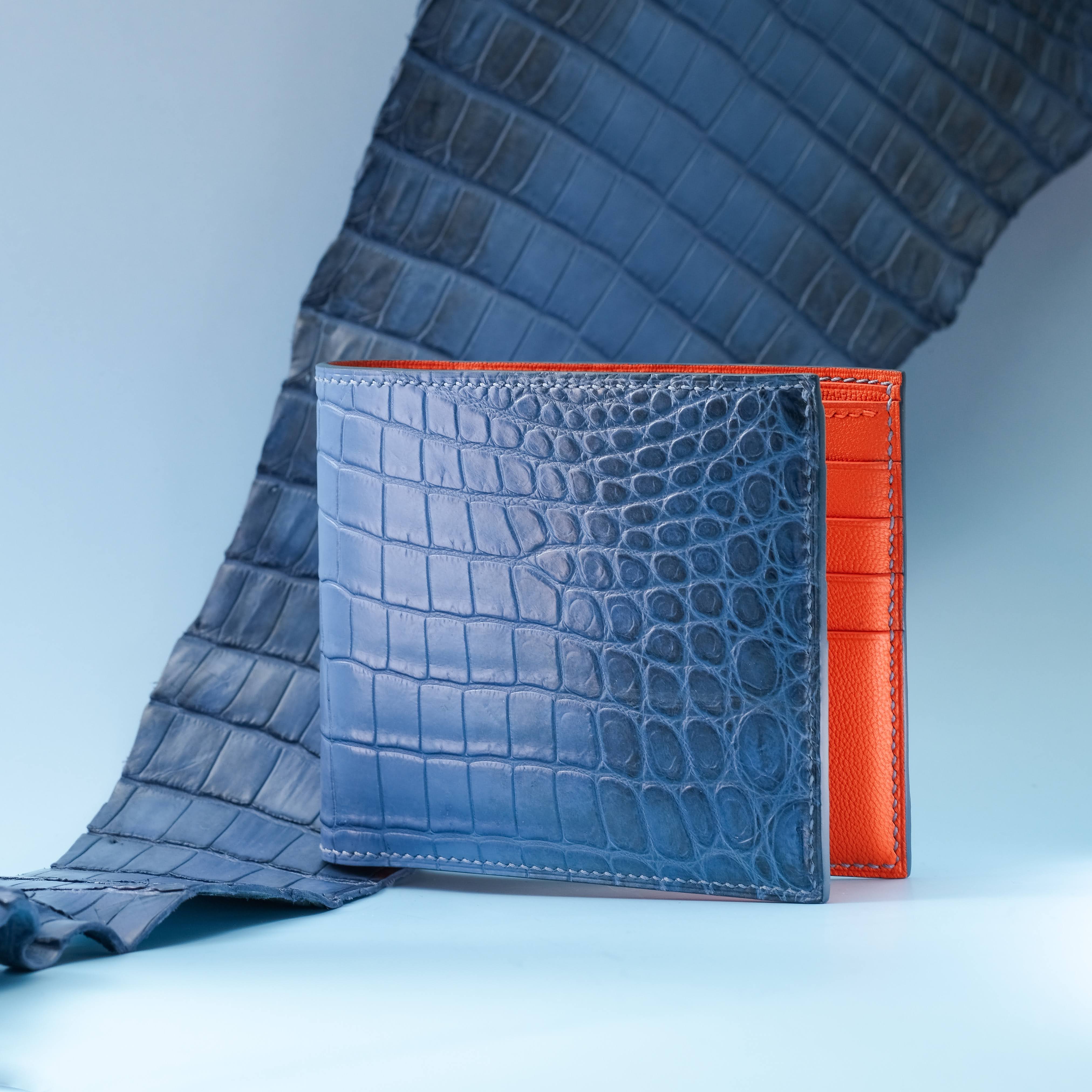 Bespoke Bifold Wallet in Baby Blue Himalayan Crocodile – Solitaire Official