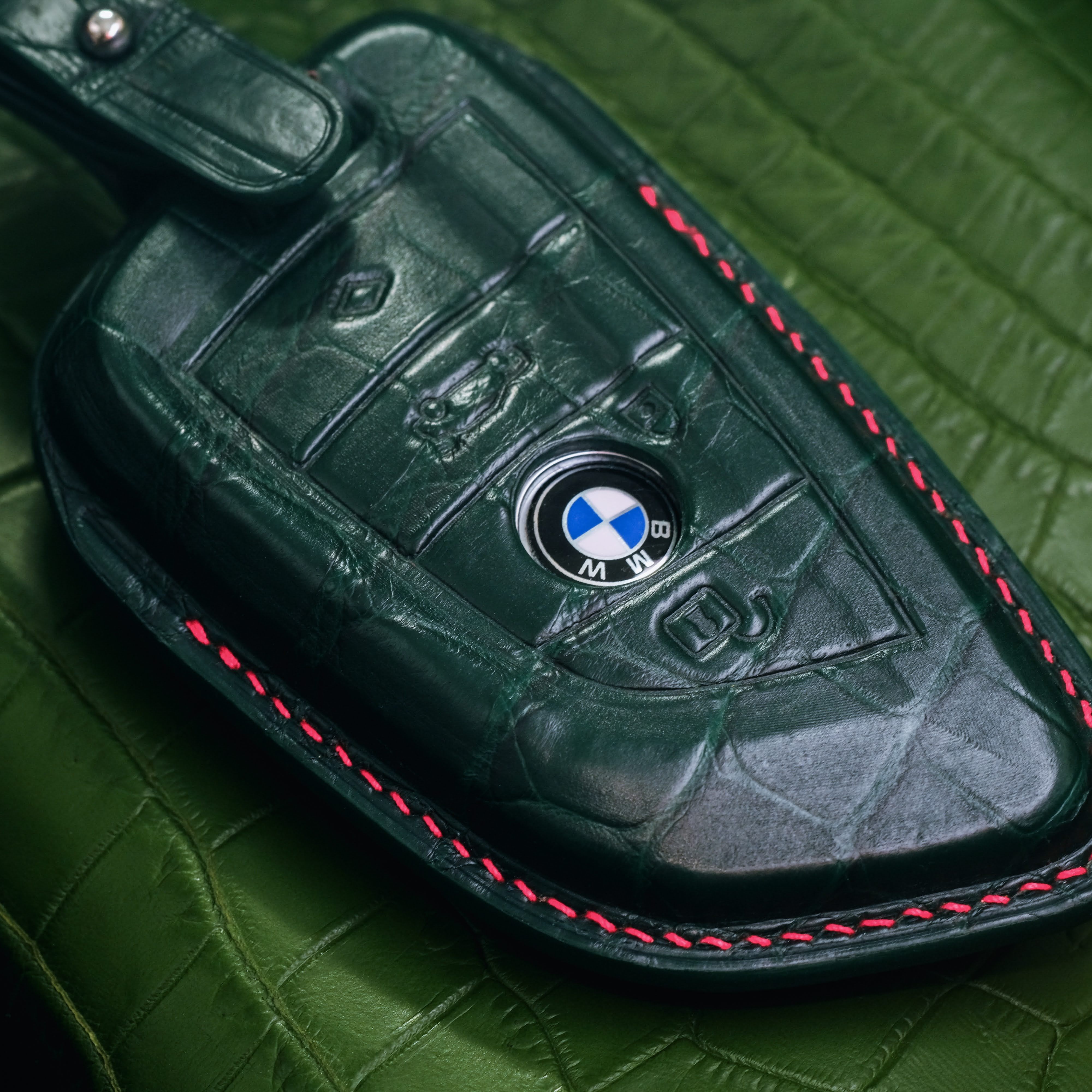 Bespoke Key Fob Cover in Hunter Green Crocodile – Solitaire Official