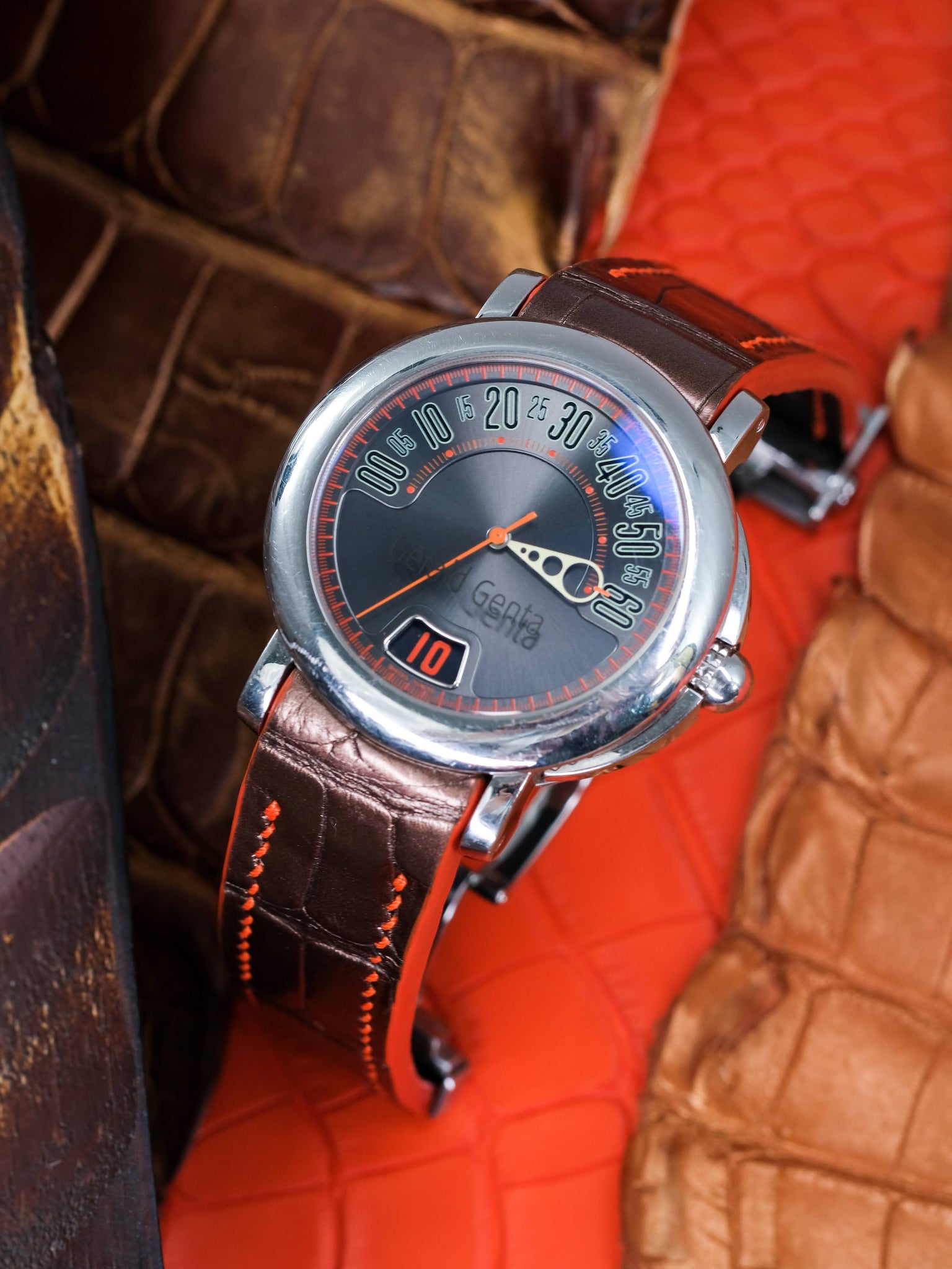 Bespoke Watch Strap in Champagne Gold Alligator – Solitaire Official