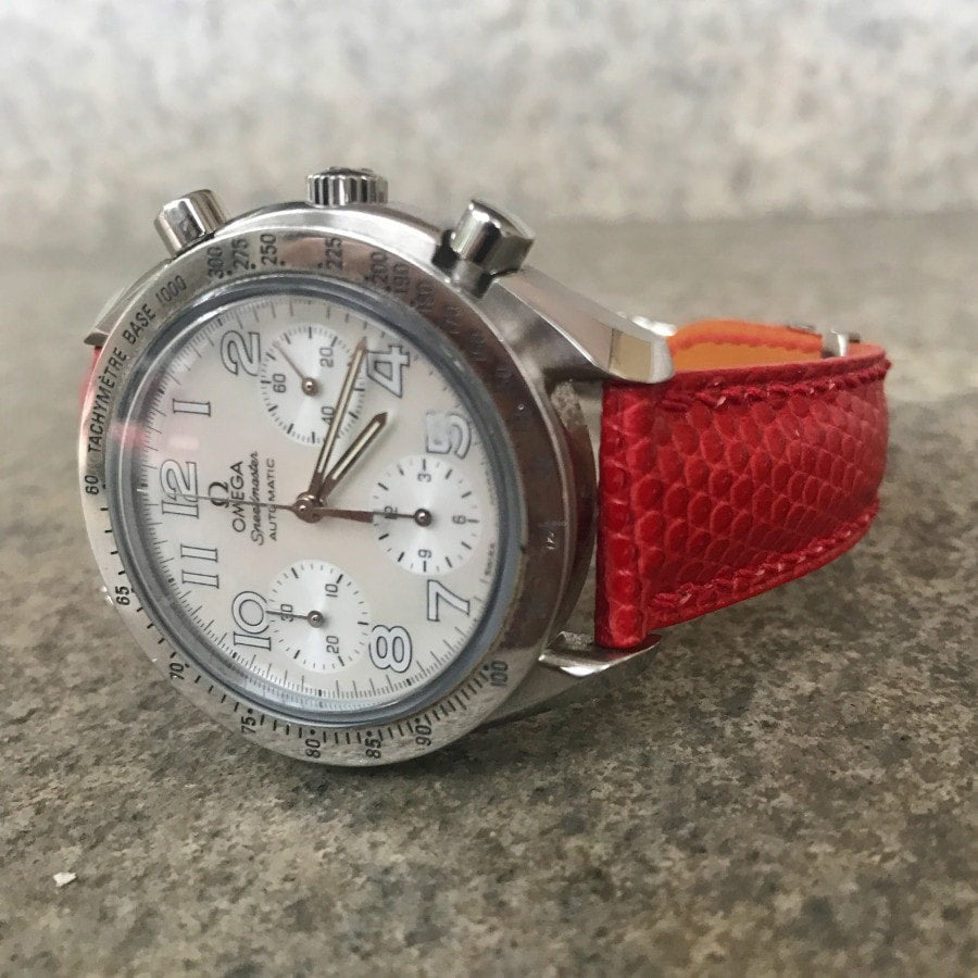 Bespoke Watch Strap in Blood Red Lizard – Solitaire Official