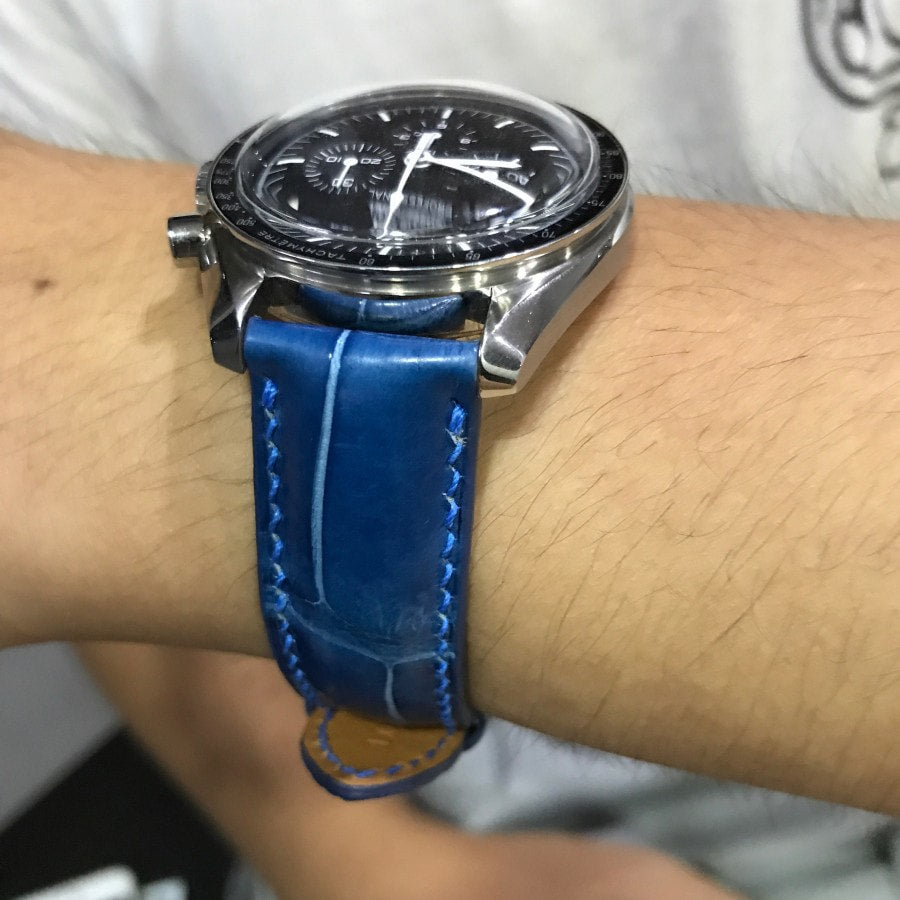 Bespoke Watch Strap in Electric Blue Crocodile – Solitaire Official